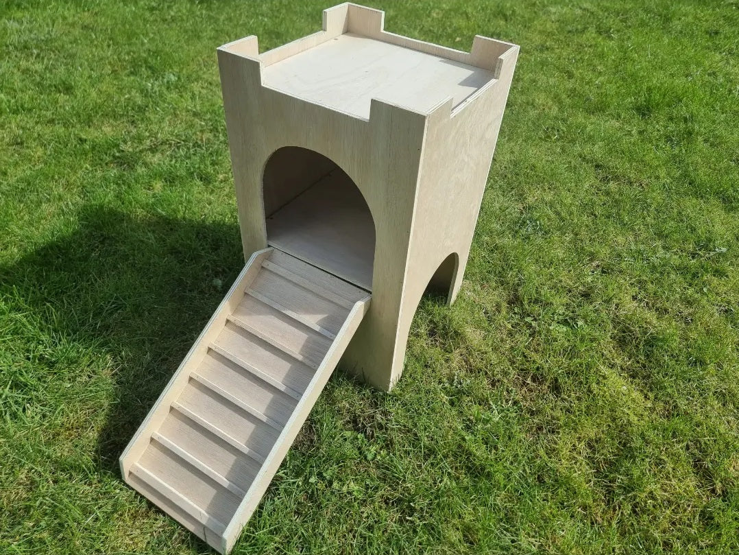Giant rabbit XL Tower Rabbit Hutch House – PETSGANG HOUSES